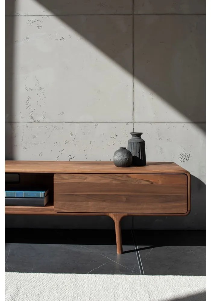 Hnědý TV stolek z dubového dřeva 220x45x45 cm Fawn – Gazzda