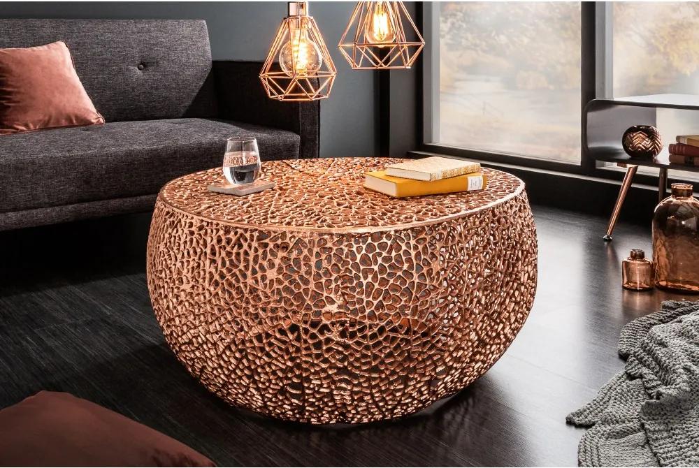 Massive home | Luxusní růžový konferenční stolek z hliníku 80 cm Philip MH389420