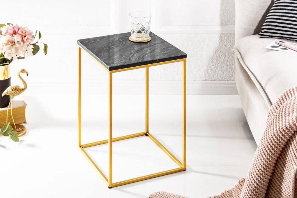 Designový odkládací stolek Tristen černý mramor