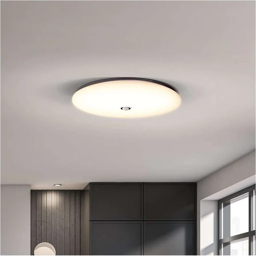 LED stropní světlo Plain 3000 K - průměr 33 cm, PIR senzor, bílá