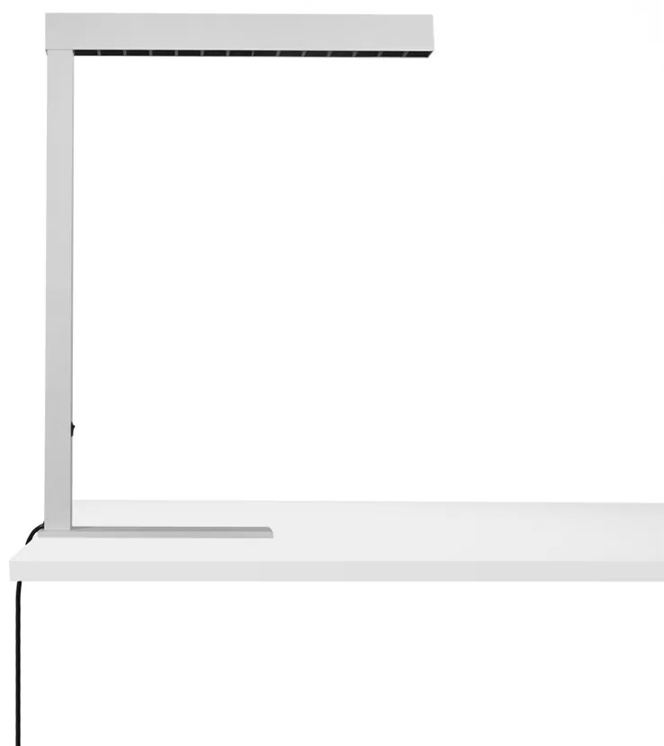 Kancelářská stolní lampička Stan Office Table Barva: Stříbrná, Svícení: Dolů a nahoru, Teplota chromatičnosti / Stmívání: 4000 Kelvinů / Nestmívatelné