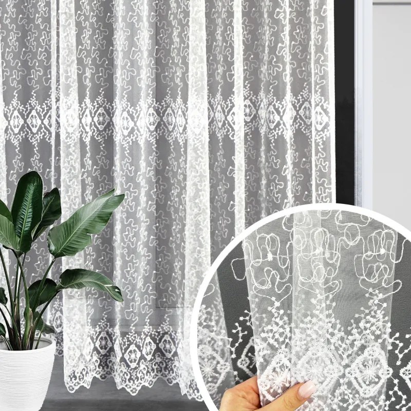 Vyšívaná záclona 3130 krajkový ornament metráž Ervi