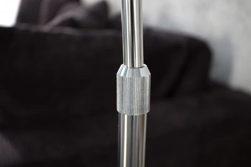 Stojací lampa Big Bow bílá 185 - 205 cm