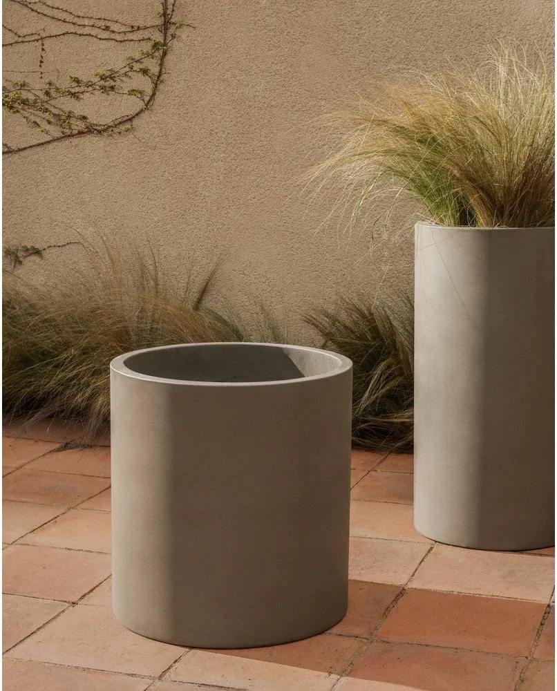 Betonový obal na květináč ø 52 cm Aiguablava – Kave Home