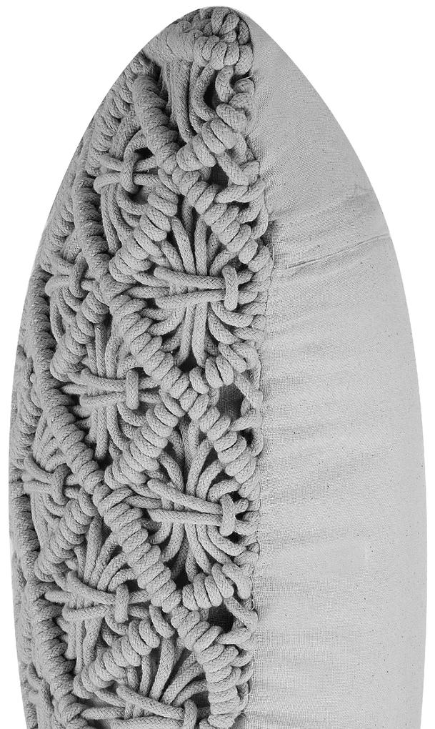 Dekorativní makramé polštář 45 x 40 cm šedý KIZKALESI Beliani