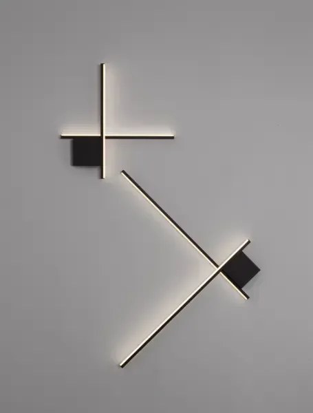 Designové nástěnné svítidlo Cross 50 černá