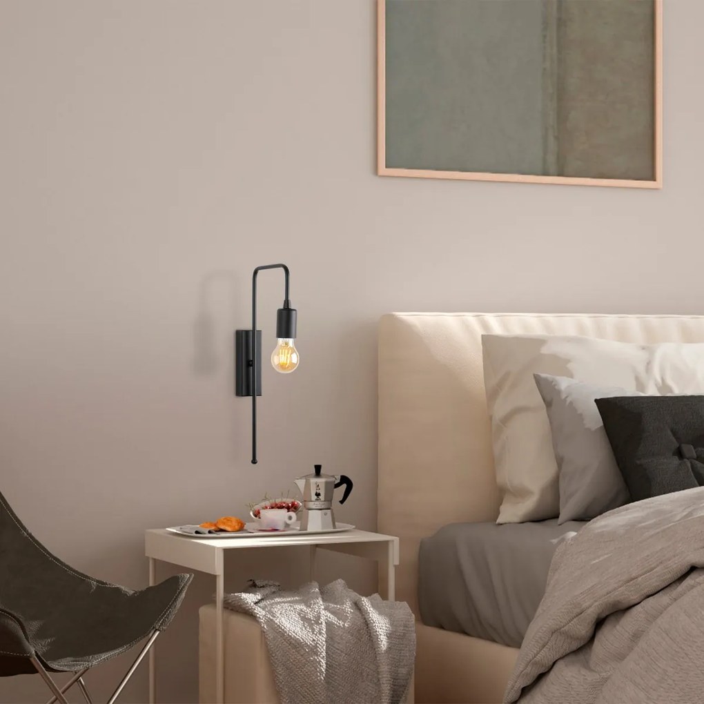 Nástěnná lampa Mum černá