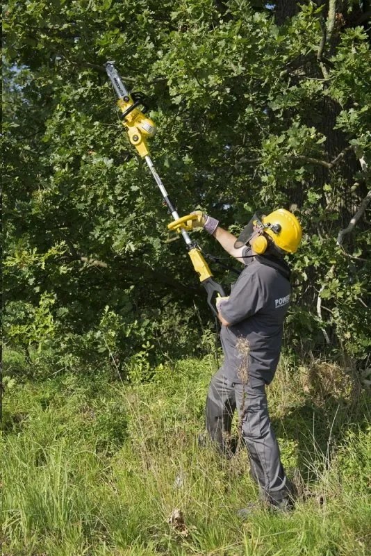 Motorová pila Powerplus  POWXG1032 prořezávací [63606247]