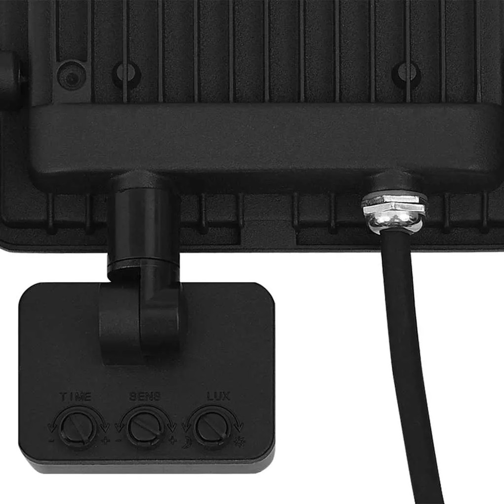 LED reflektor se senzorem 30 W teplé bílé světlo 149625