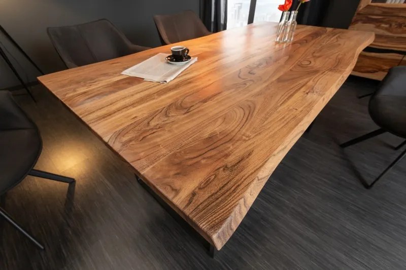 Designový jídelní stůl Massive 180 cm divoká akácie