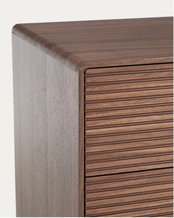 Komoda v dekoru ořechu v tmavě přírodní barvě 120x75x50 cm Norlen – Kave Home