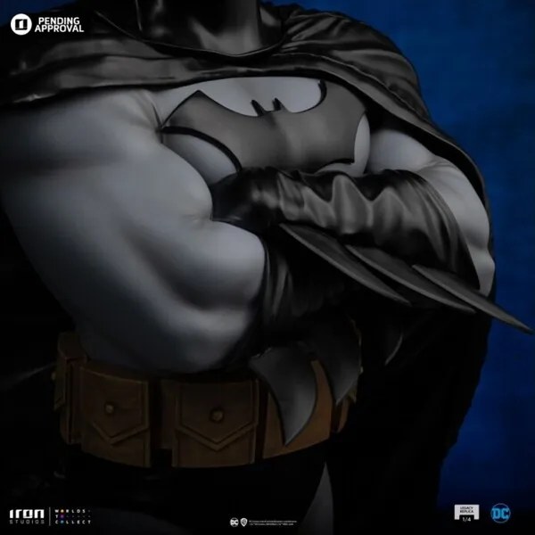 Soška Iron Studios Batman - DC Trinity Legacy Replica 60 cm