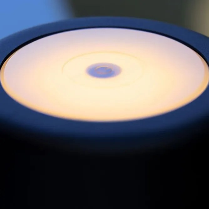 Brilliant G90939/76 Venkovní AKU stolní lampa KAAMI černá USB-C