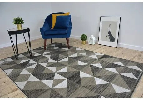 koberec NOBIS 84196 vision Trojúhelníky velikost 160x230 cm | krásné koberce cz
