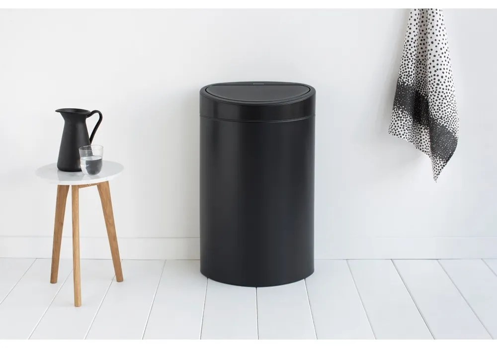 Brabantia TOUCH BIN NEW Dotykový odpadkový koš 40 l  - matná černá