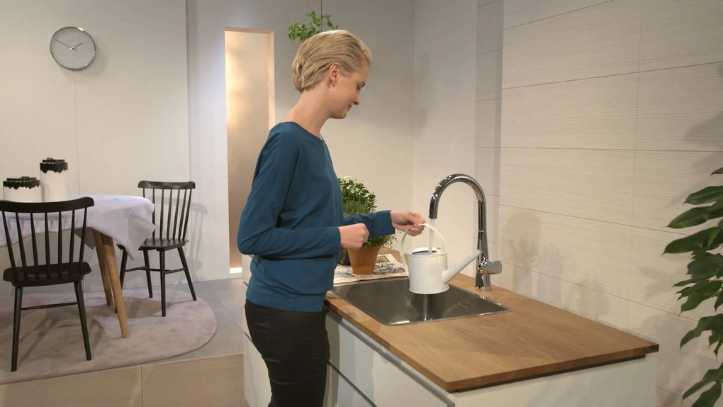 Hansgrohe Talis M51, páková dřezová baterie 260 s otočným výtokem, chromová, 72810000