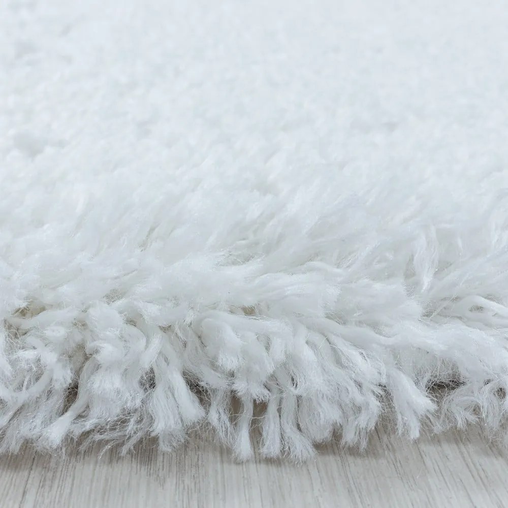 Bílý koberec 200x290 cm Fluffy – Ayyildiz Carpets