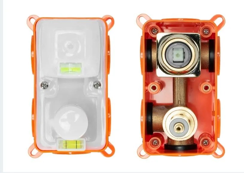 Sprchový komplet REA VERSO + BOX-G s podomítkovou baterií, zlatý kartáčovaný