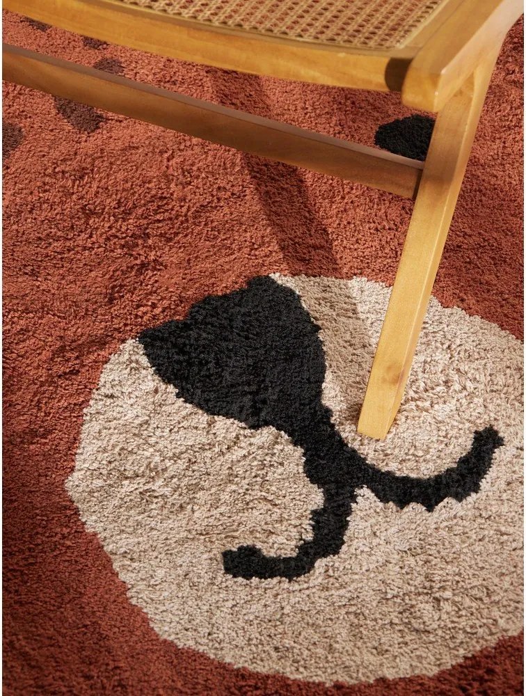 Hnědý pratelný/ručně tkaný bavlněný dětský koberec 120x149 cm Snuggle Berry – Hanse Home