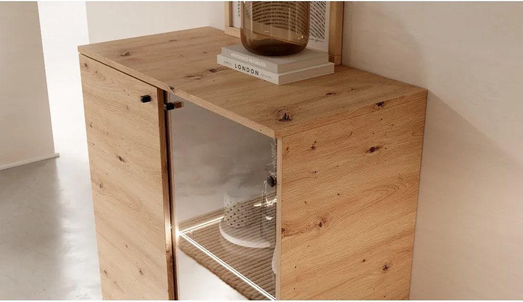 ADRK Furniture Vitrína Evi s LED osvětlením