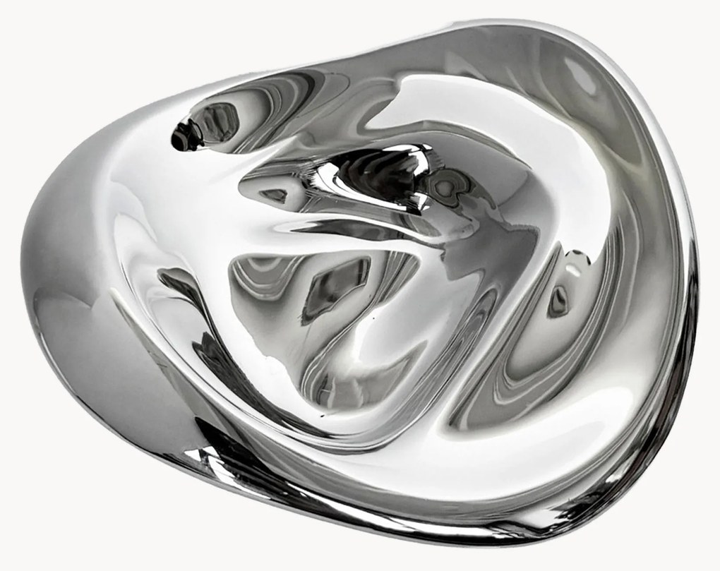 Ručně vyrobený nástěnný háček Ripple