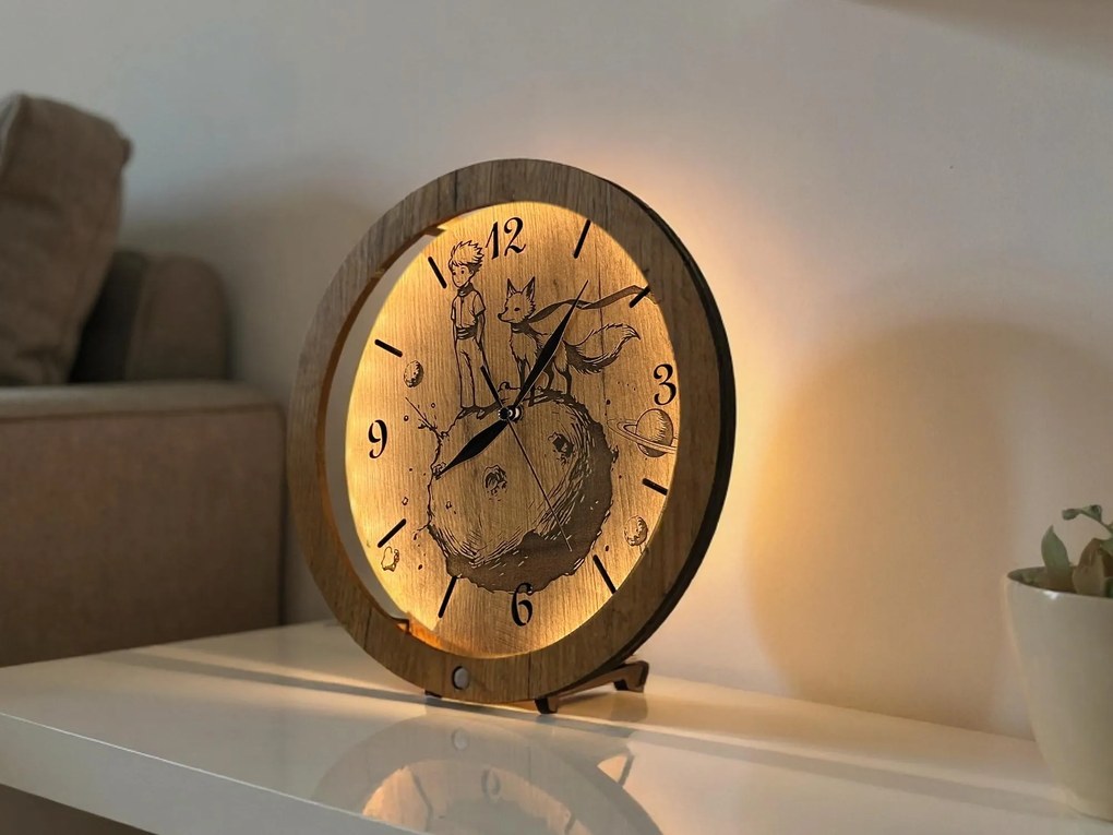 Li-Go "Malý princ" světelné hodiny s powerbankou a pohybovým čidlem/dub velikost svítidla/hodin: 50 cm