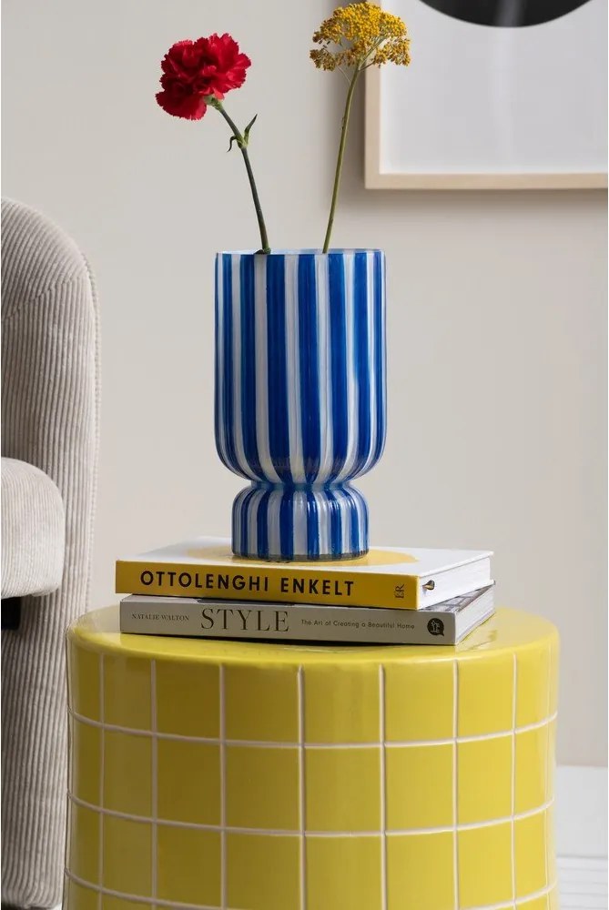 Modrá skleněná váza (výška 26 cm) Rayado Retro – PT LIVING