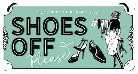 Postershop Závesná cedule: Shoes Off - 20x10 cm