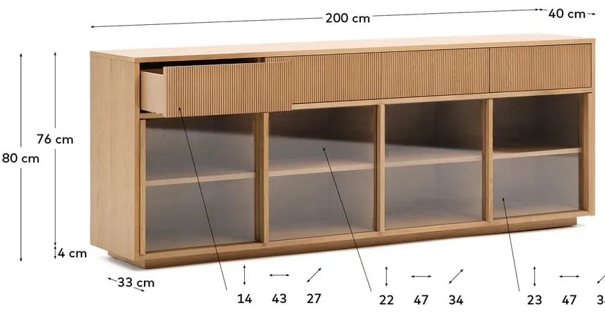 Vitrína v dekoru dubu s posuvnými dveřmi v přírodní barvě 200x80x40 cm Helvine – Kave Home