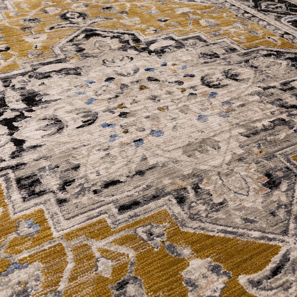 Tribeca Design Kusový koberec Airplane Gold Medallion Rozměry: 120x166 cm