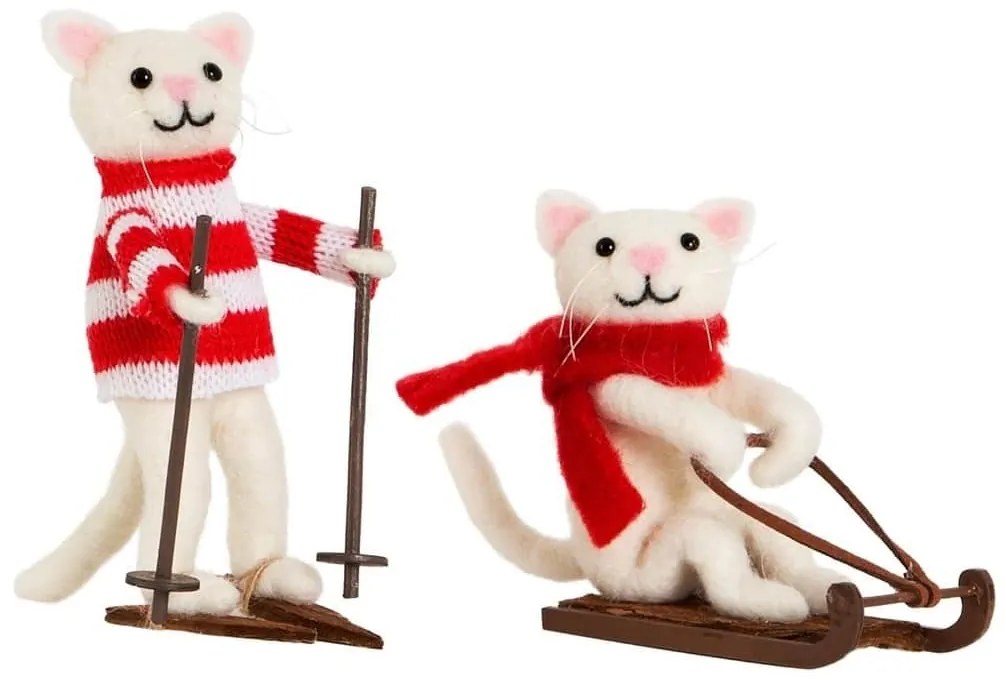 Sass & belle Vánoční ozdoby Skiing & Sledging Cat Kočička na lyžích, červená barva, krémová barva, textil