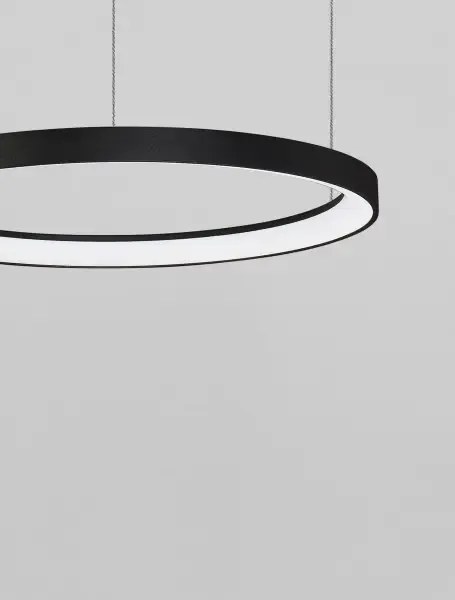 Moderní LED lustr Pertino 48 2700K černé
