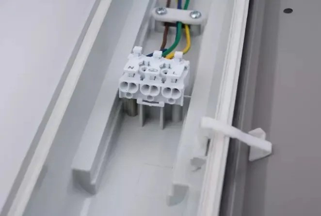 Zářivka LEDVANCE Damp Proof 1500mm 46W/4000K neutrální bílá IP65