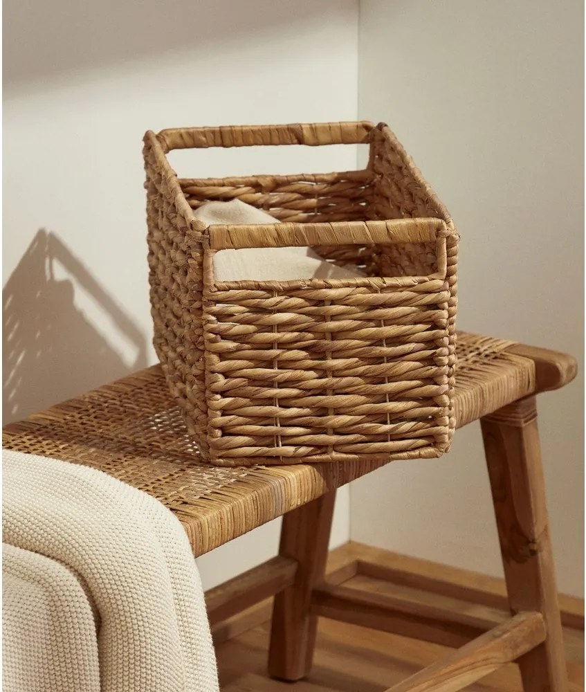 Košík z vodního hyacintu 25x35x27,5 cm Words – Kave Home