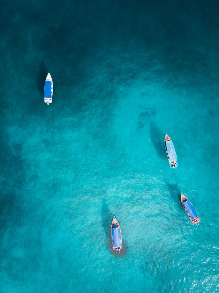 Umělecká fotografie Into the Blue, Yoan Guerreiro, (30 x 40 cm)