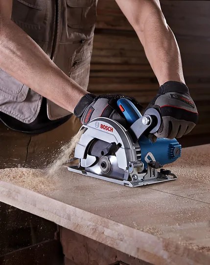 Bosch GKS 600 Professional ruční okružní pila 1200W