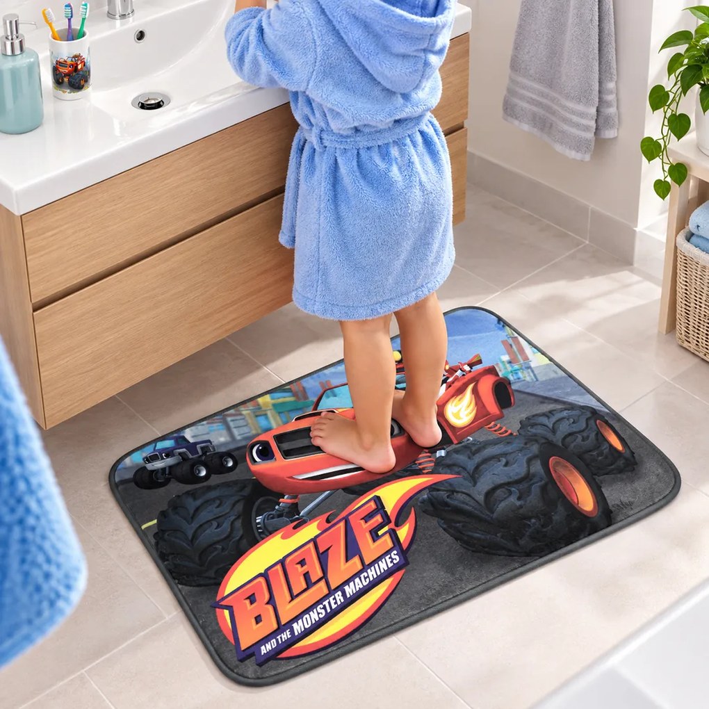 Dětská koupelnová předložka Plamínek a Čtyřkoláci Monster Truck 40 × 60 cm