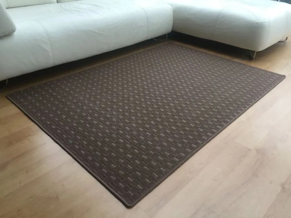 Vopi | Kusový koberec Valencia hnědá - Kulatý průměr 160 cm