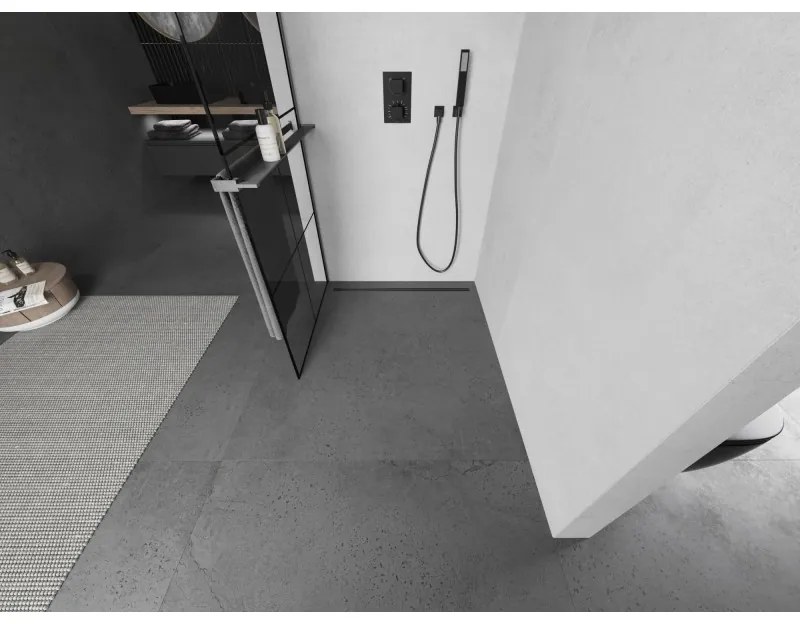 Mexen Kioto+, sprchová zástěna Walk-In s poličkou a věšákem 70 x 200 cm, 8mm čiré sklo černý vzor, grafitový profil, 800-070-121-66-77
