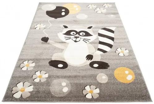 Dětský kusový koberec FIESTA 36312/37224 Mýval šedý Rozměr: 60x110 cm