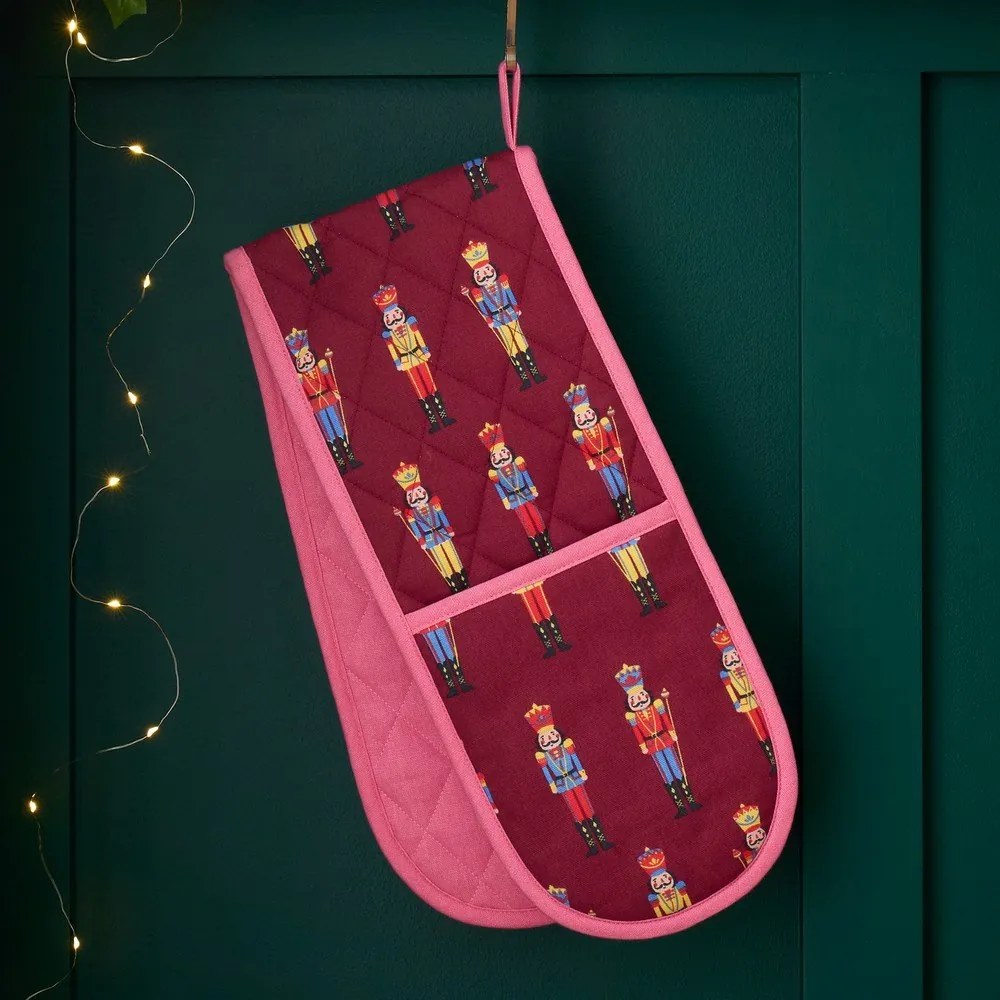 Bavlněná chňapka s vánočním motivem Christmas Nutcracker – Catherine Lansfield