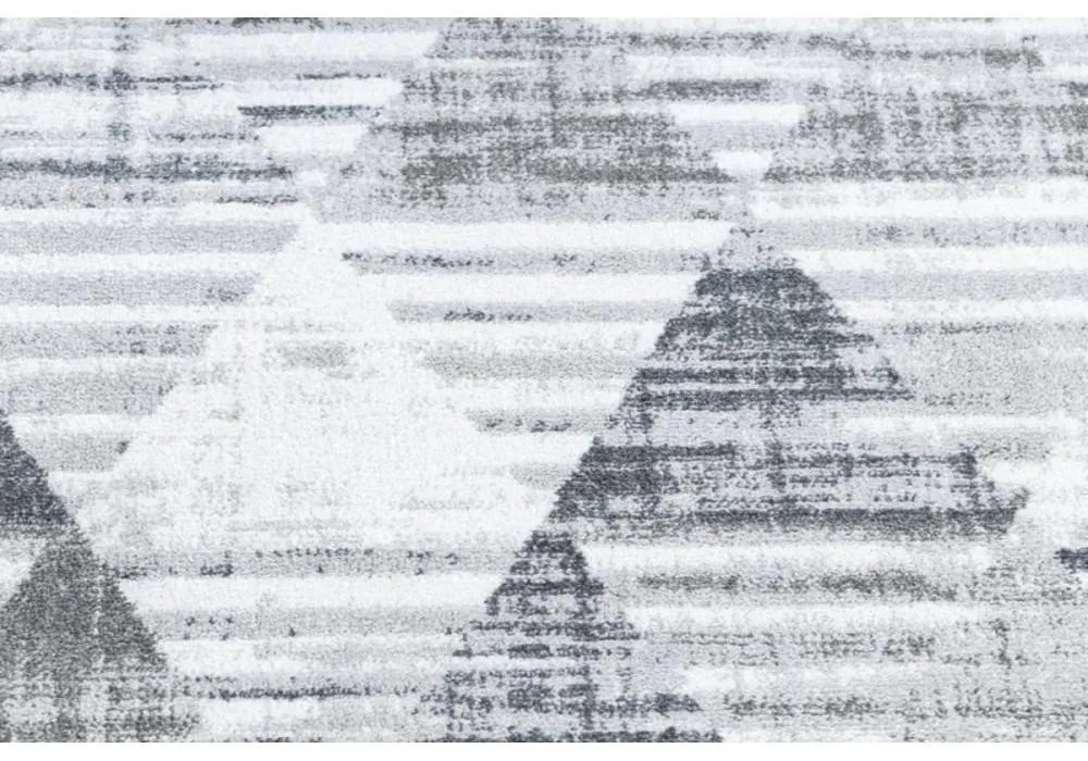 Kusový koberec Geometrický šedý 140x190cm