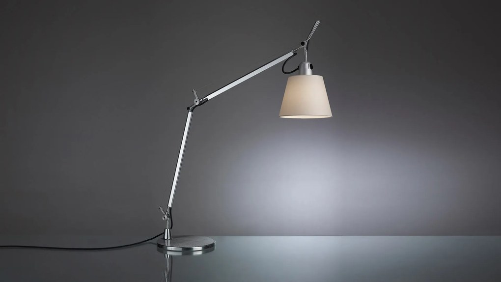 Artemide Tolomeo Basculante 180 Tavolo, stolní lampa s vypínačem, pergamenové stínítko, 1x46W E27, výška 65-108cm