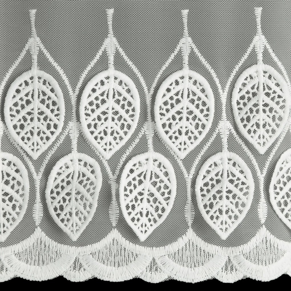 KRÁTKÁ ZÁCLONA NA PÁSCE NIRA 150X40 CM KRÉMOVÁ