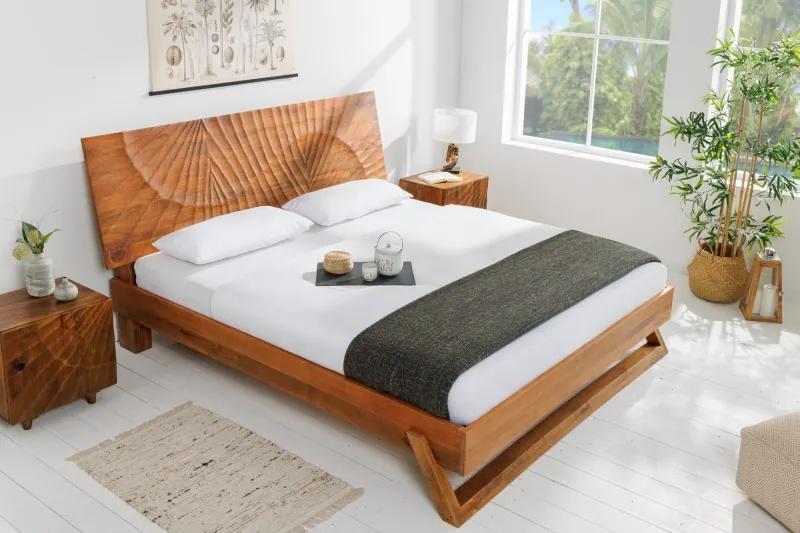 Hnědá mangová postel Scorpion 180x200 cm
