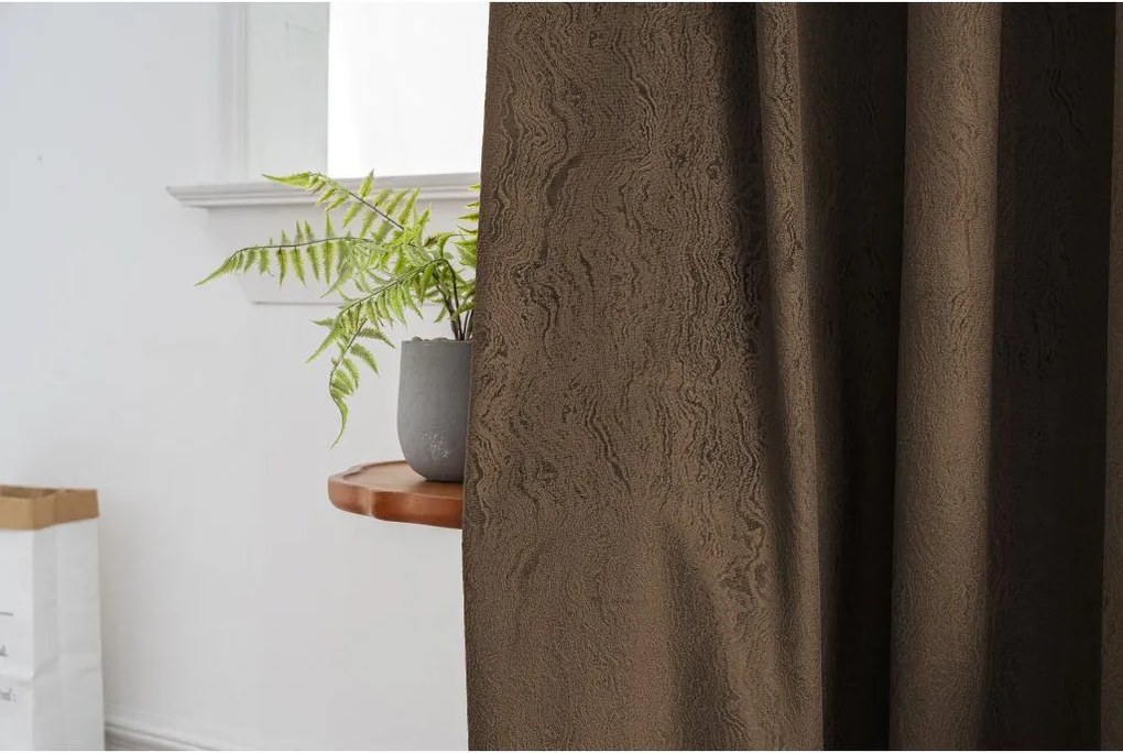 Zatemňovací závěs DUNES VELVET 140x250 cm, hnědý Zavěšení: Kovové kroužky