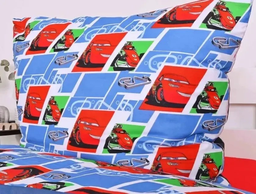 Dětské povlečení CARS červené Rozměr povlečení: 80 x 80 cm | 135 x 200 cm