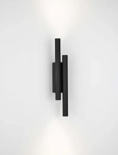 LED černá svítilna na zeď Paron 15W