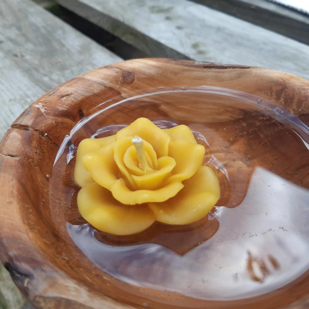 Včelařství Řezanina - Plovoucí svíčka z pravého včelího vosku - růže - 20g