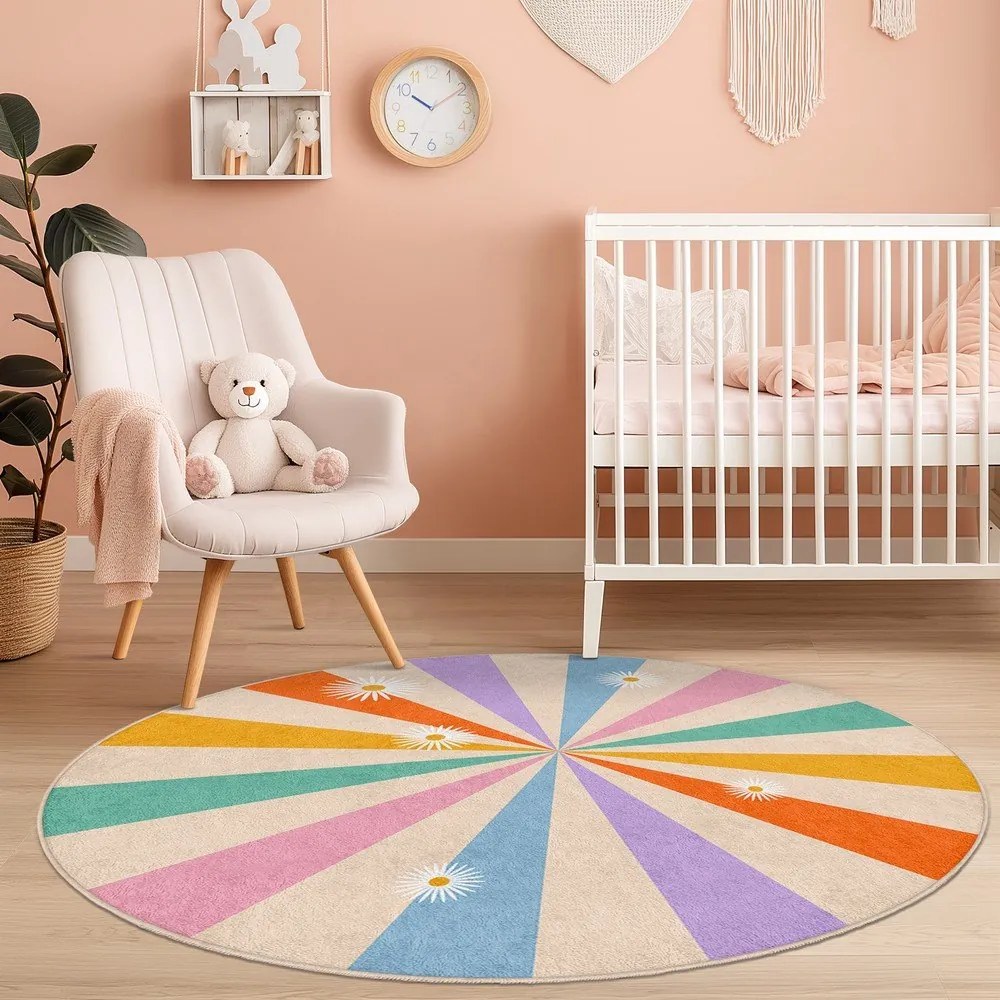 Pratelný dětský koberec ø150 cm Rainbow Daisy – Mila Home